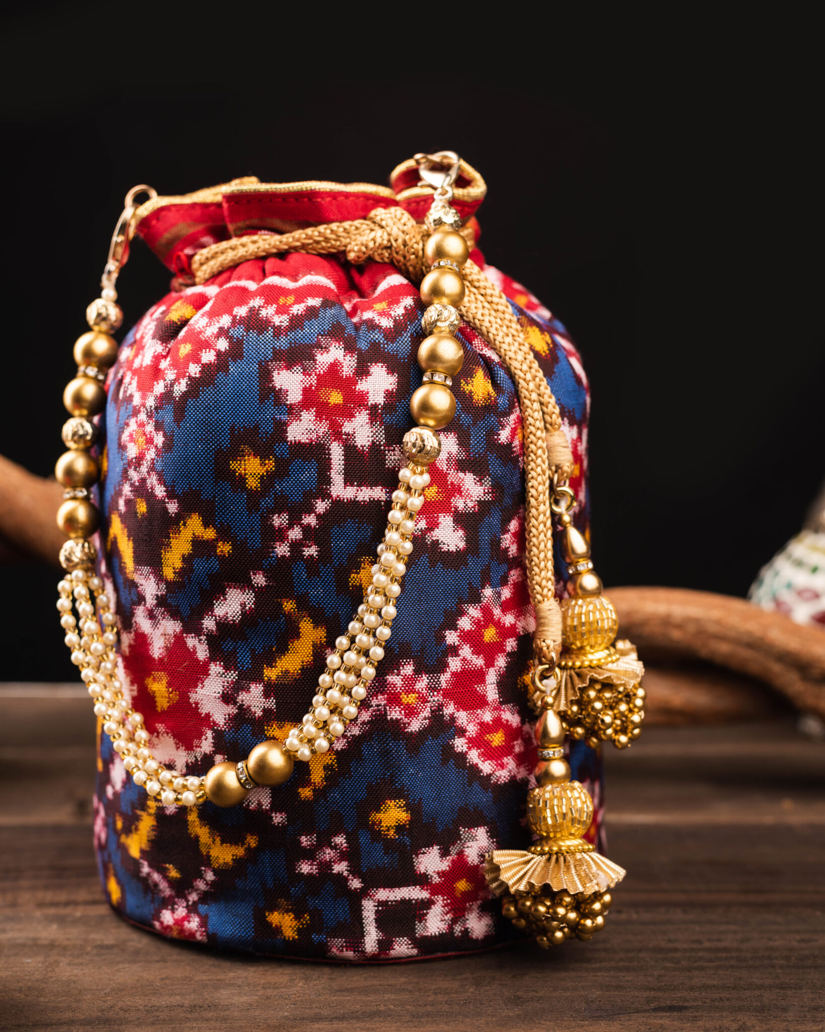 Home - Sheetal Patola By Sunil Salvi